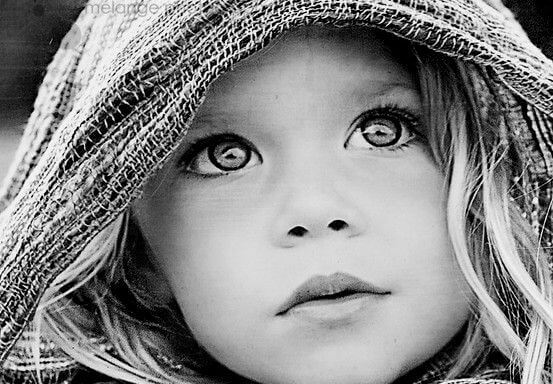 Con gli occhi lucidi… mentre guardo l’ orizzonte… – Sarah Maria 76